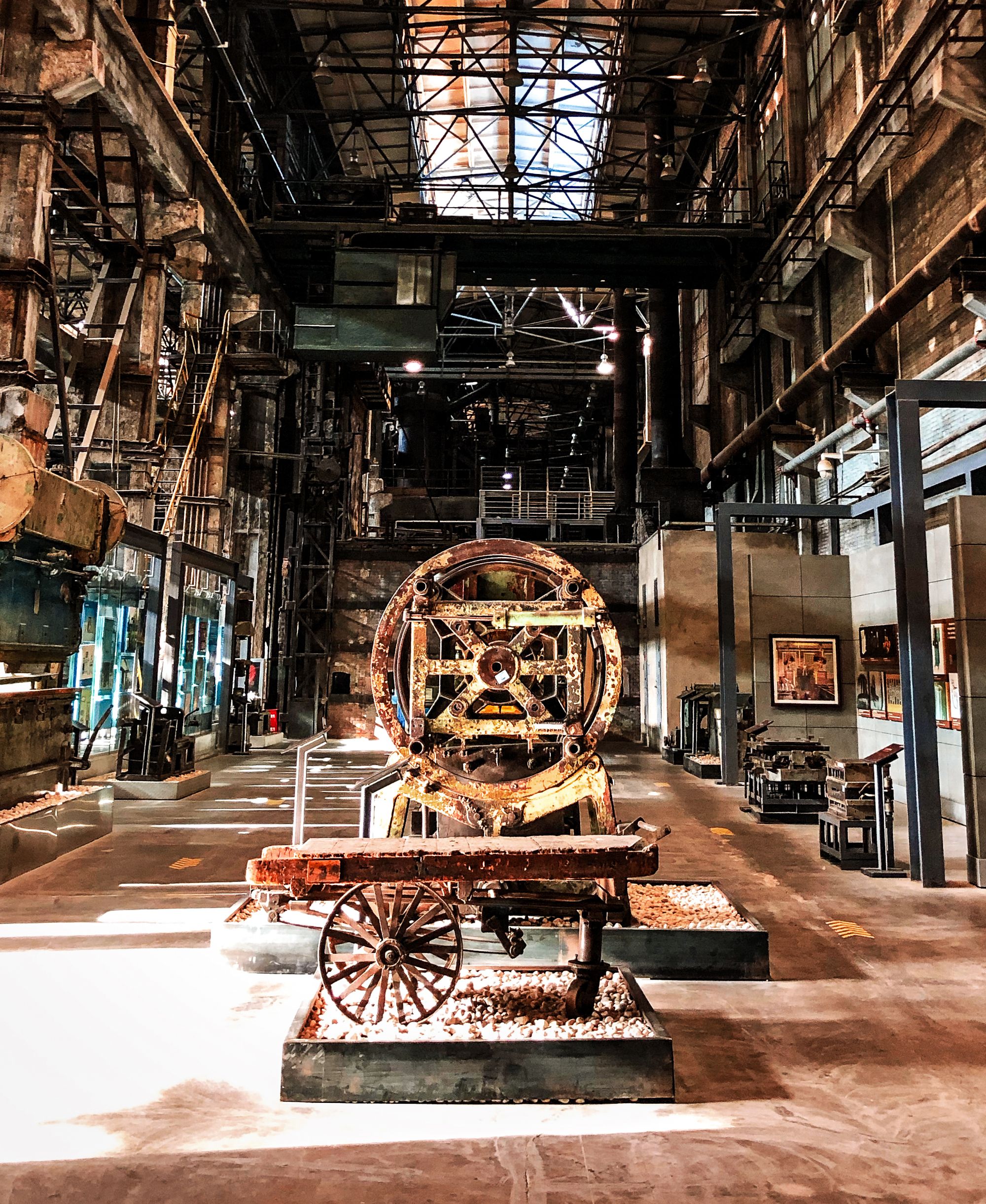 The Material and Carbon Footprint of Machinery Capital: A Dual Role in ...